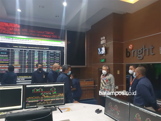 bright PLN Batam Pastikan Listrik Aman Selama Ramadan – Metropolis