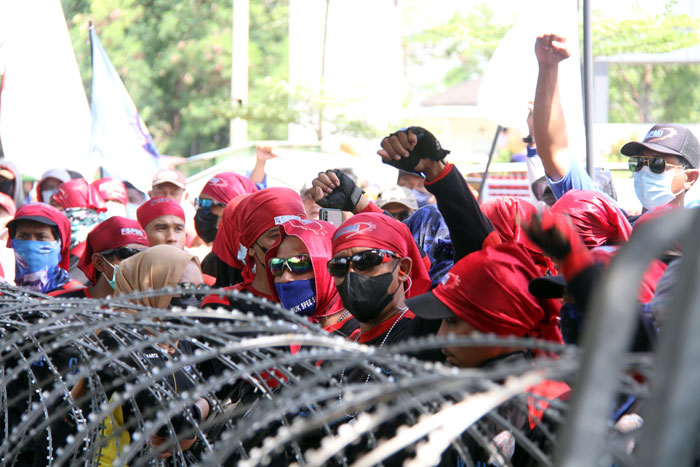 Ini Tanggapan Buruh Setelah UMK Batam Ditetapkan Rp4,5 Juta – Metropolis