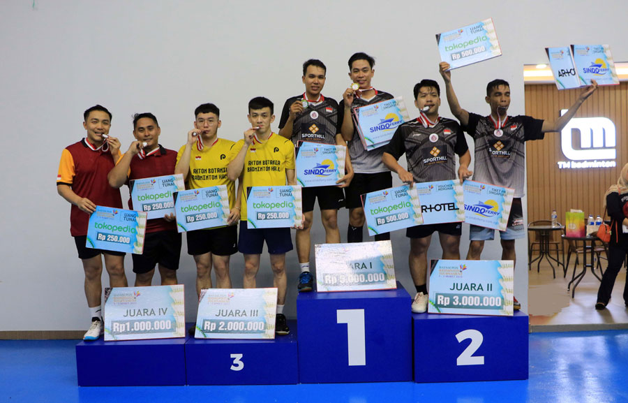 Kaharudin/Silmi Juara Batam Pos Badminton Tournament – Metropolis