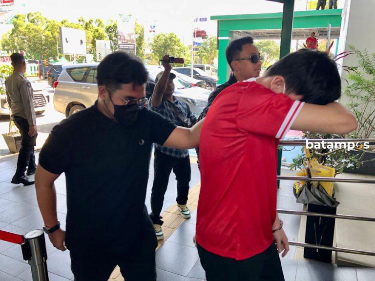Hari Ini Sidang Pembuktian Judi Bola Online "Sbotop" Digelar di PN ...