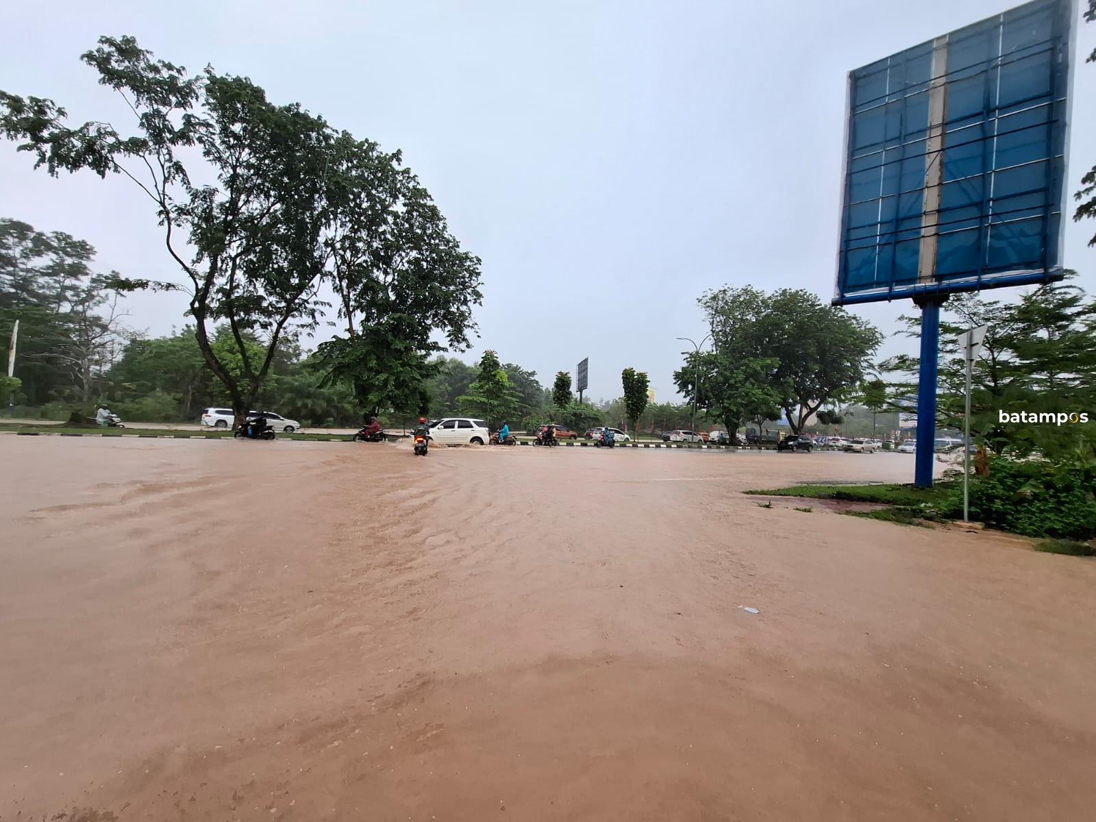 Pemko dan BP Batam Bentuk Tim Task Force Atasi Banjir – Metropolis