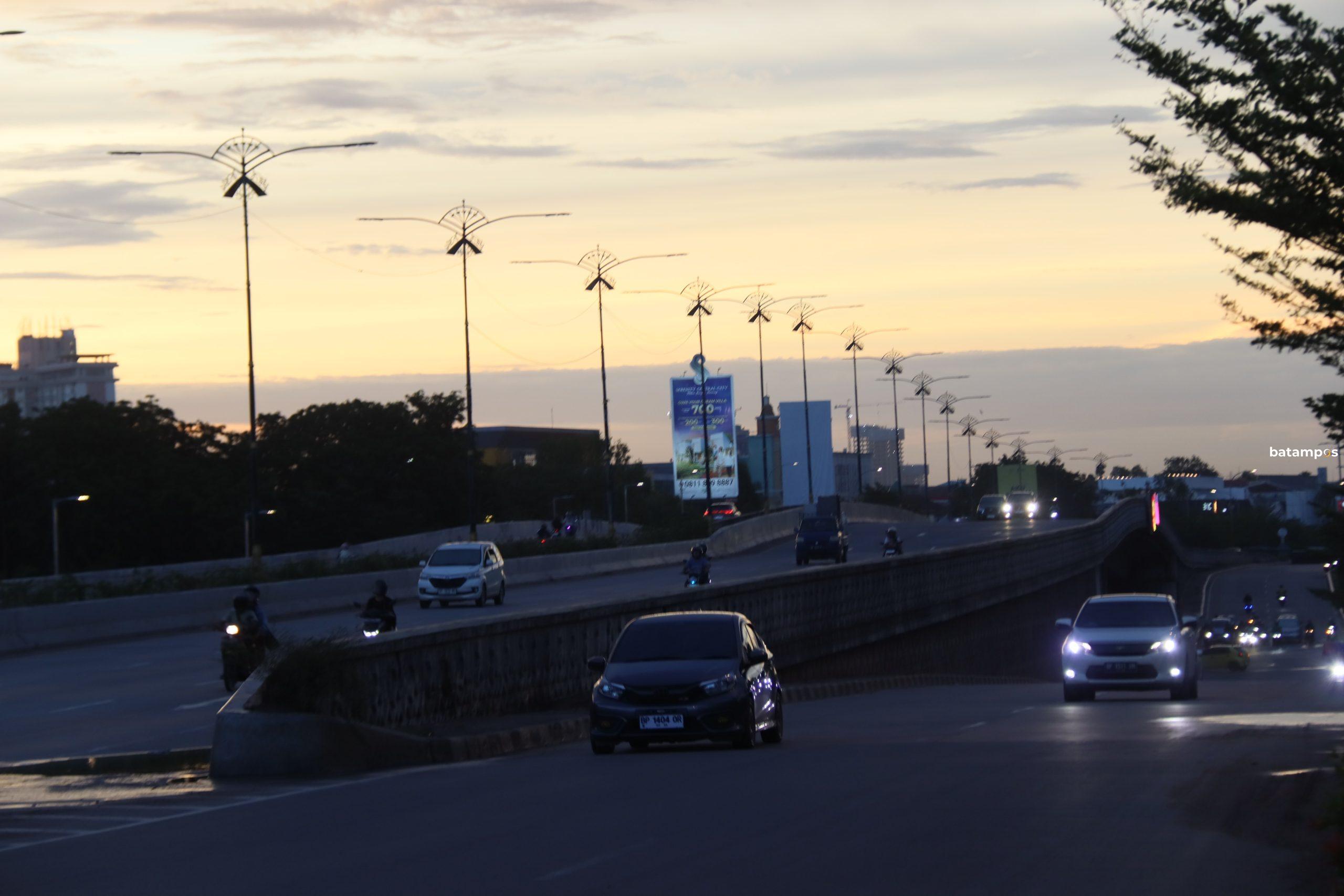 Warga Batam Keluhkan Lampu PJU Padam di Sejumlah Titik – Metropolis