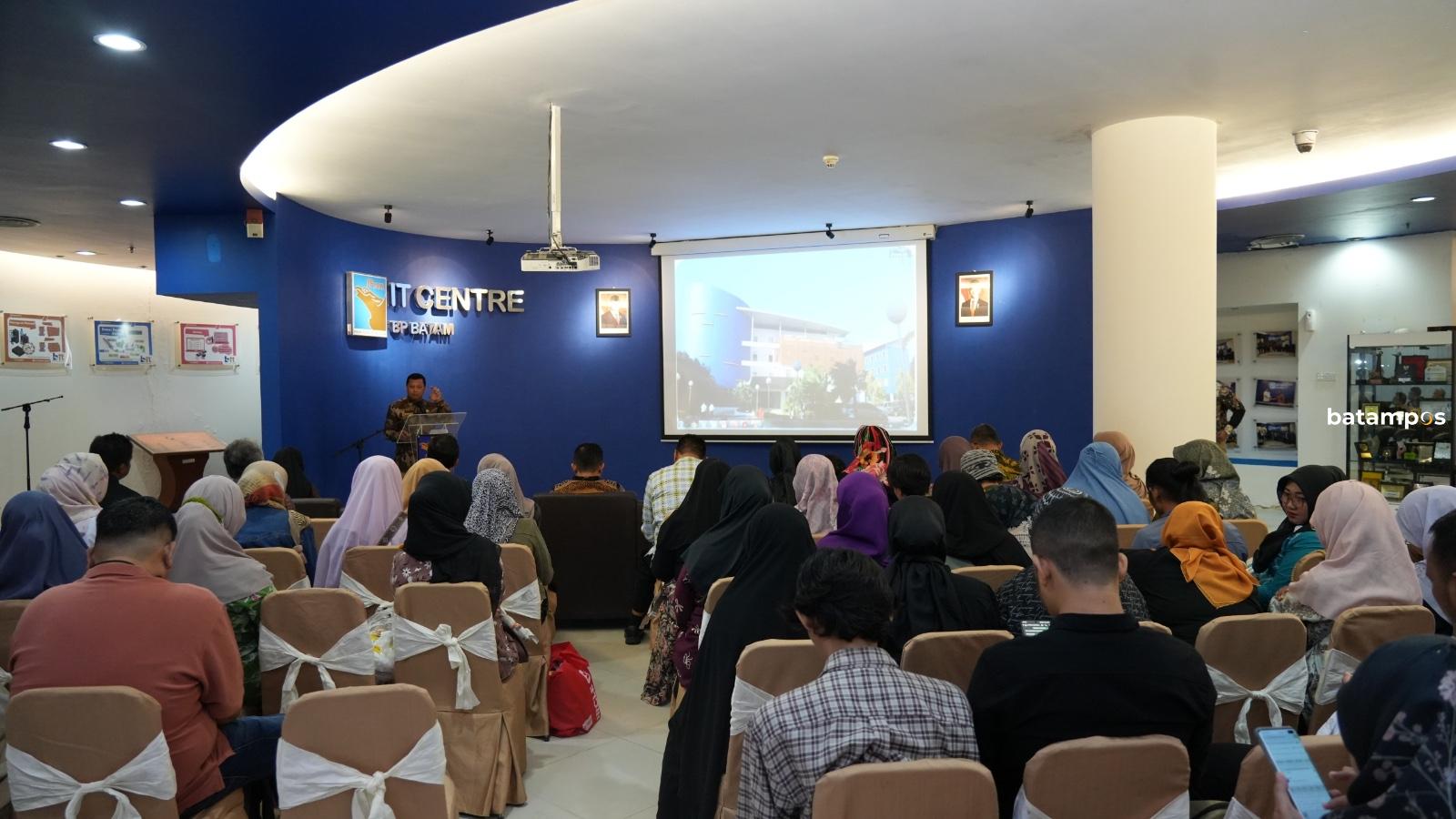 Kemendag Perkuat UMKM Batam melalui Klinik Desain untuk Tembus Pasar ...